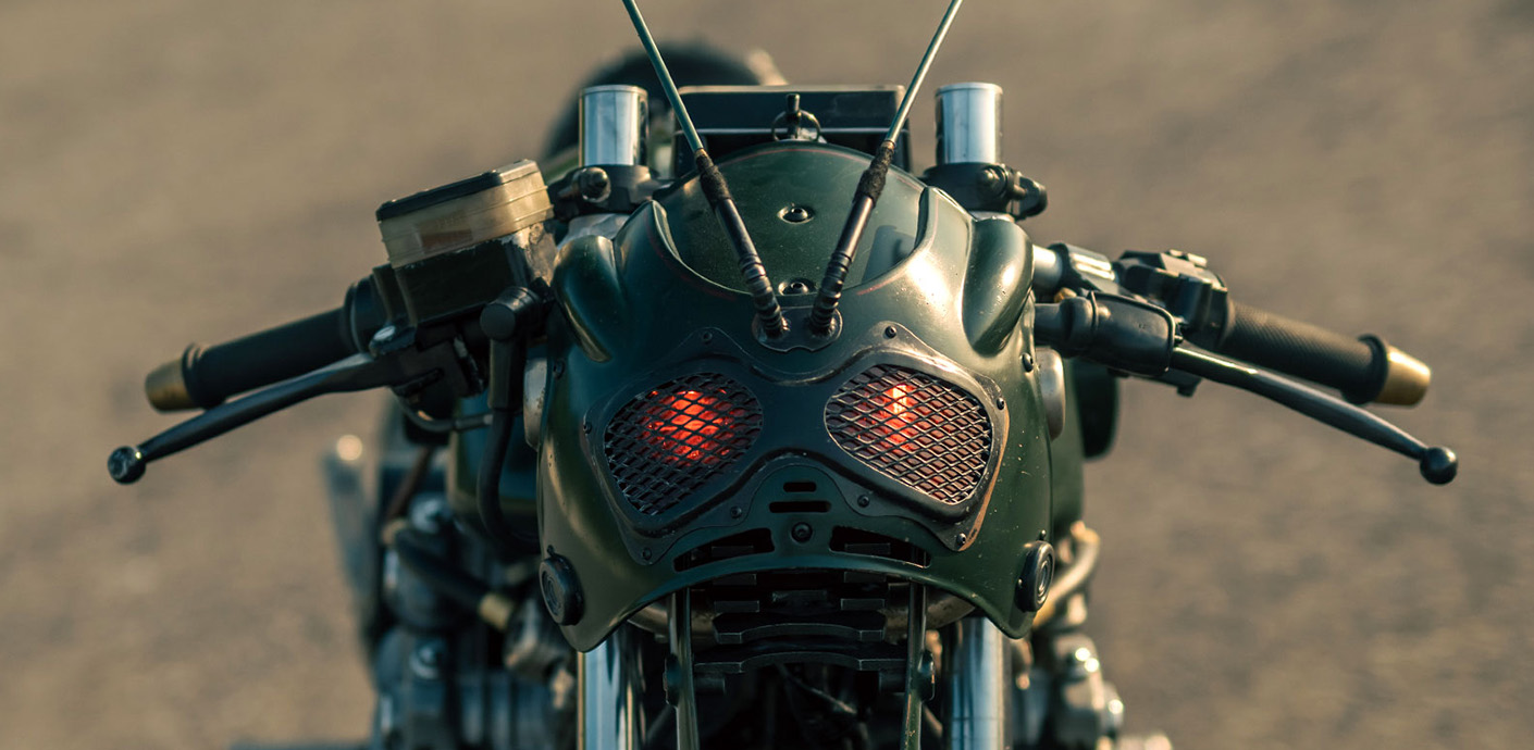 Cafe Racer Kamen Rider Black Sun : Honda Turbo CB750F version insecte