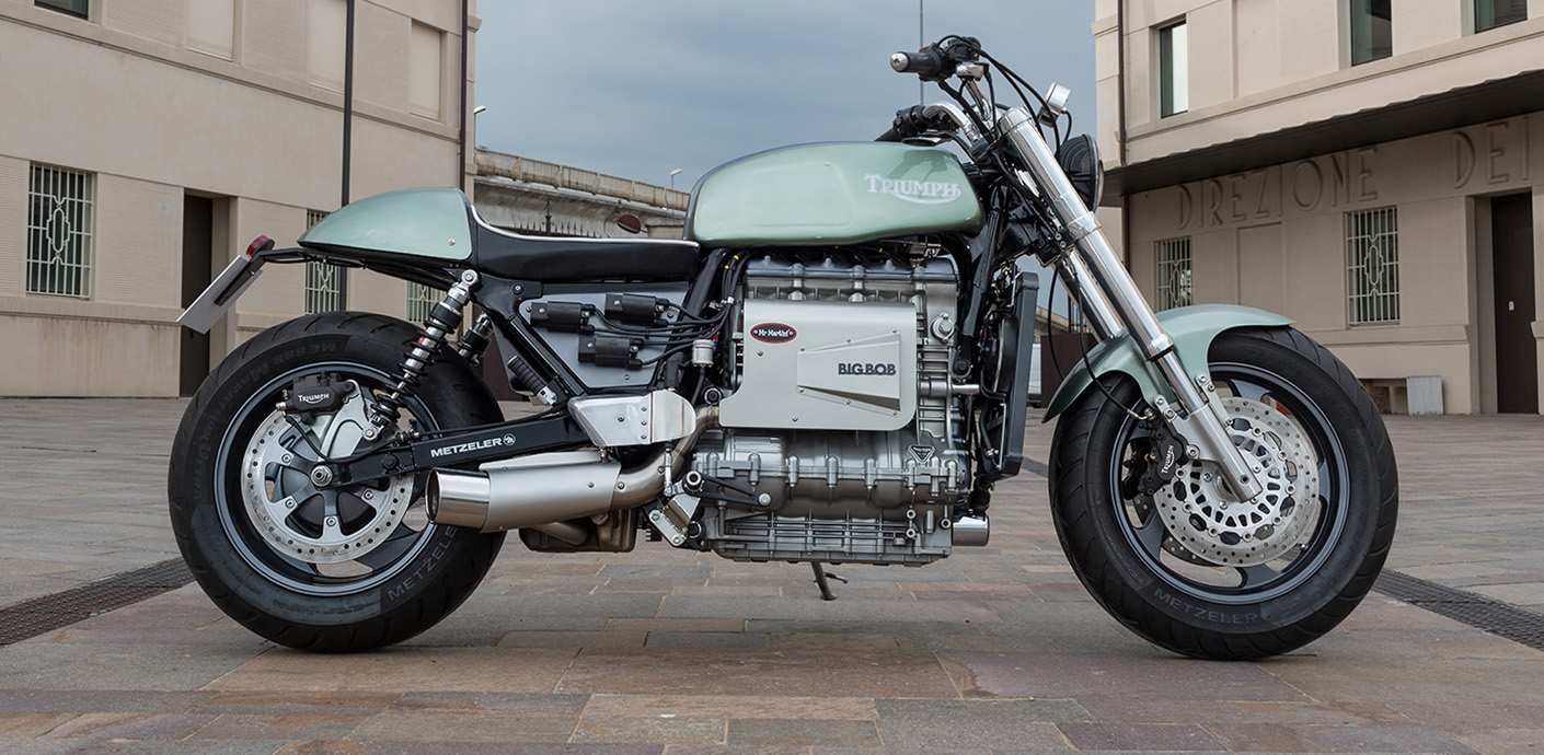 La préparation Cafe Racer Triumph Rocket III par Mr. Martini