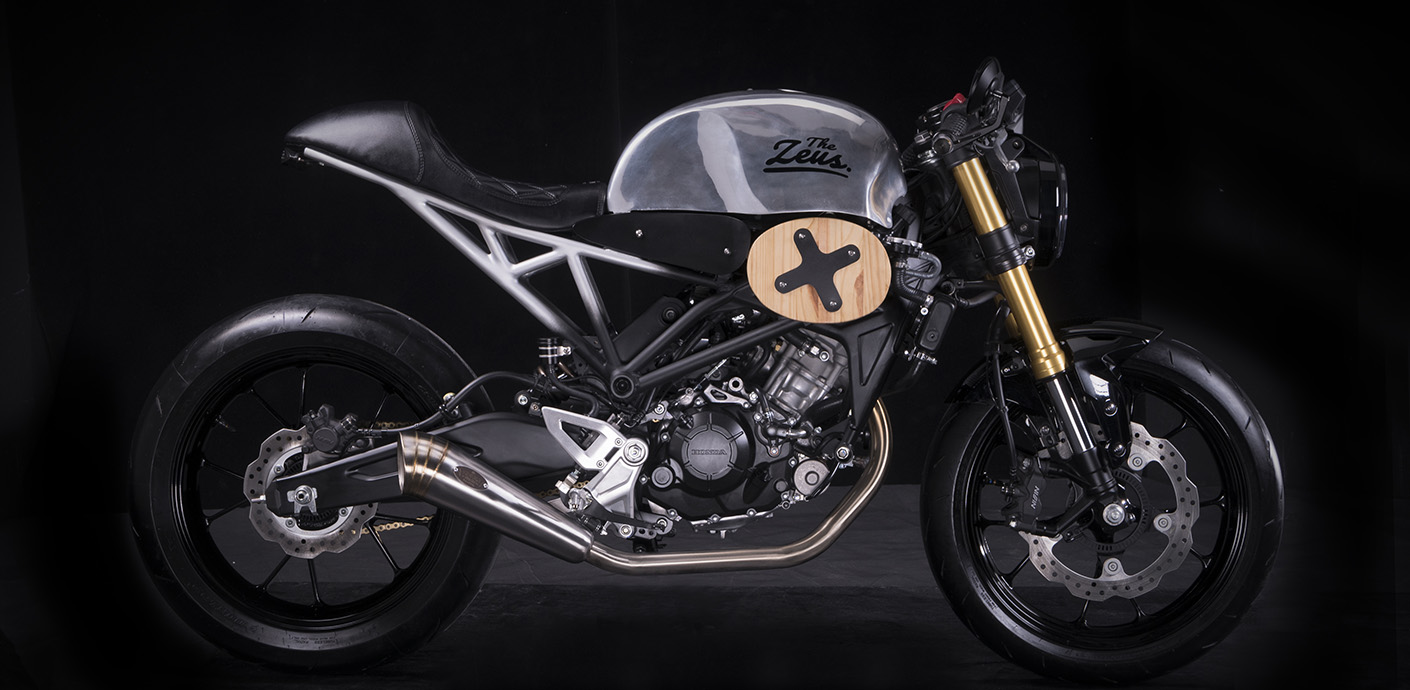 Le Cafe Racer X Looker par Zeus Custom
